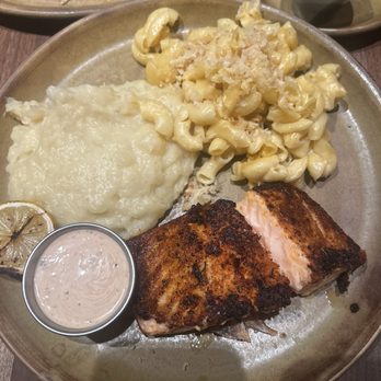 KING’S FISH HOUSE - PINE AVE - Updated February 2025 - 2601 Photos ...