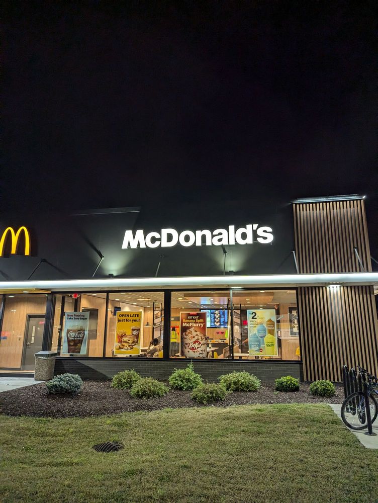 MCDONALD’S - Updated November 2025 - 11 Reviews - 29023 John R Rd ...