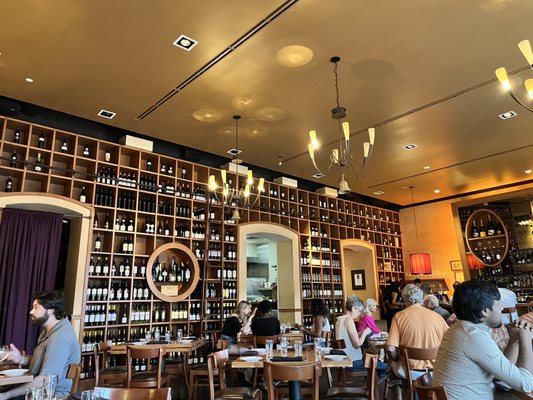 CRÚ FOOD & WINE BAR - Updated December 2025 - 350 Photos & 368 Reviews ...