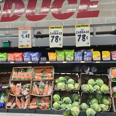 WINCO FOODS - Updated January 2026 - 59 Photos & 102 Reviews - 1800 N ...