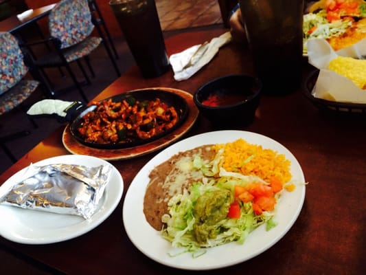 OLD MEXICO - Updated December 2025 - 15 Photos & 14 Reviews - 1102 W ...