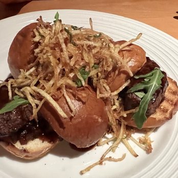 PINSTRIPES - Updated July 2024 - 944 Photos & 804 Reviews - 1064 ...