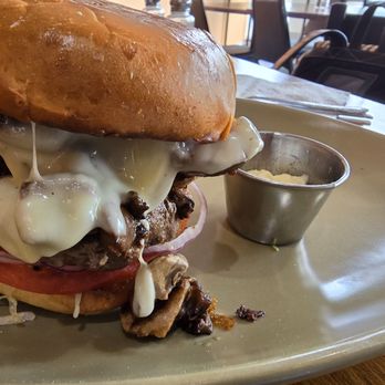 MITTEN & BOOT CAFE & FINE DINING - Updated November 2025 - 103 Photos ...