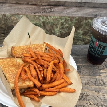 CRYSTAL COVE SHAKE SHACK - Updated October 2024 - 2408 Photos & 1473 ...