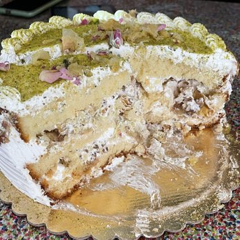 CAESAR’S PASTRY - Updated December 2024 - 501 Photos & 601 Reviews ...