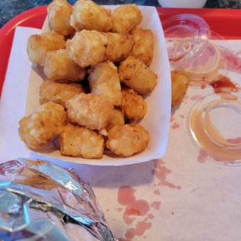 ICEBERG DRIVE INN - Updated April 2025 - 135 Photos & 213 Reviews - 222 ...