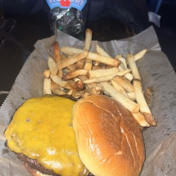 UNION PUB - Updated July 2025 - 208 Photos & 424 Reviews - 201 ...