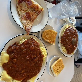 ANDRE’S ITALIAN RESTAURANT - Updated July 2024 - 1189 Photos & 1423 ...