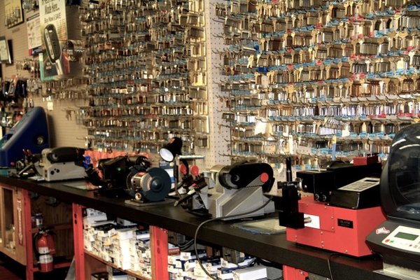 BROOKLINE LOCK COMPANY - Updated July 2025 - 56 Reviews - 33 Harvard St ...