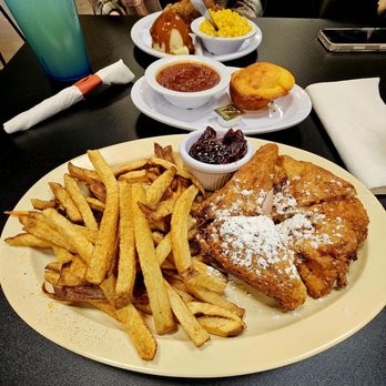 BLUE MOUND CAFE - RUFE SNOW - Updated September 2025 - 90 Photos & 74 ...