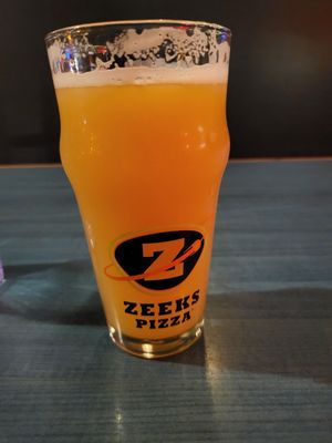 ZEEKS PIZZA - Updated July 2025 - 90 Photos & 199 Reviews - 10201 NE ...