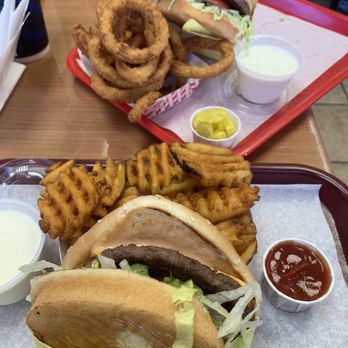 THE BURGERSTOP - Updated September 2024 - 535 Photos & 653 Reviews ...