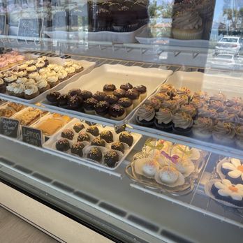 BEVERLY’S BAKERY - 442 Photos & 565 Reviews - 3020 N Brea Blvd ...