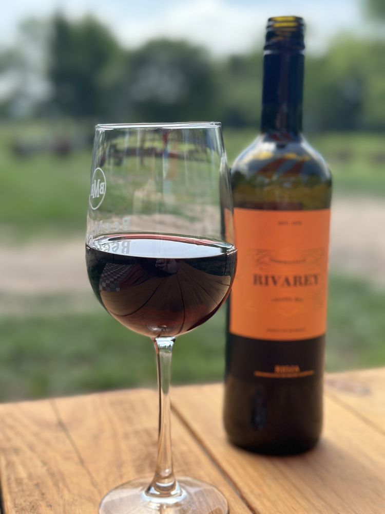 BEE MA ROSA VINEYARD & WINERY - 204 East Loop 121, Belton, Texas ...