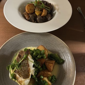 HOWIES - Updated February 2025 - 318 Photos & 197 Reviews - 10-14 ...