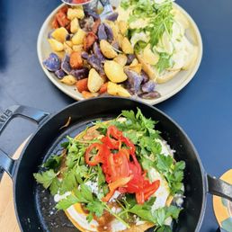 ACORN CAFE - Updated July 2025 - 192 Photos & 97 Reviews - 124 Matheson ...