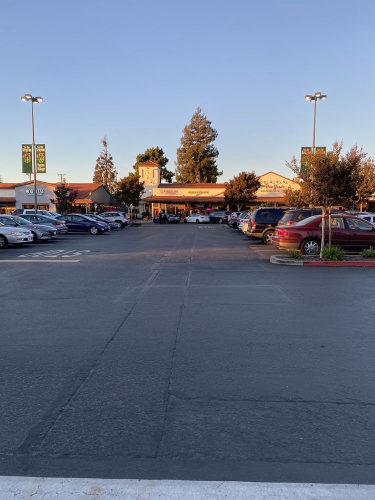 CASTRO VILLAGE SHOPPING CENTER - Updated April 2024 - 18 Photos - 20668 ...