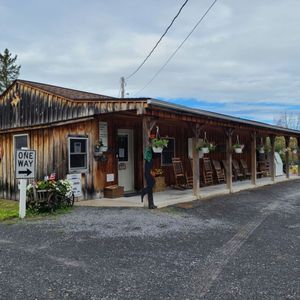 FULL TAN SUN CLUB - Updated October 2025 - 1350 Carlisle Rd, Sprakers ...