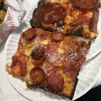 MAMA’S TOO! - Updated July 2025 - 1402 Photos & 924 Reviews - 2750 ...