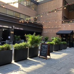 ALOBAR YORKVILLE - Updated July 2025 - 342 Photos & 89 Reviews - 57A ...