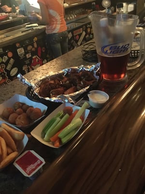 LITTLE WING CAFE - 16 Photos & 44 Reviews - 2750 Mahoning Ave NW ...