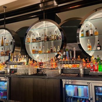 360 WESTPORT - Updated May 2024 - 109 Photos & 26 Reviews - 111 W Port ...