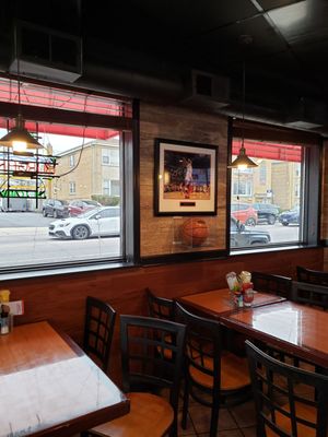 BUST OUTS - Updated December 2025 - 108 Photos & 136 Reviews - 5200 N ...