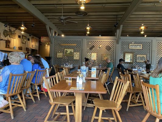 CRACKER BARREL OLD COUNTRY STORE - Updated December 2025 - 138 Photos ...