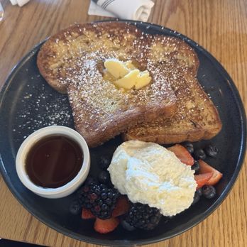 LULU’S CAFE & COCKTAILS - Updated November 2025 - 467 Photos & 333 ...