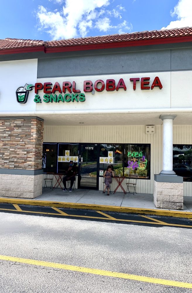 PEARL BOBA TEA AND SNACKS - 70 Photos & 22 Reviews - 11372 W State Rd ...
