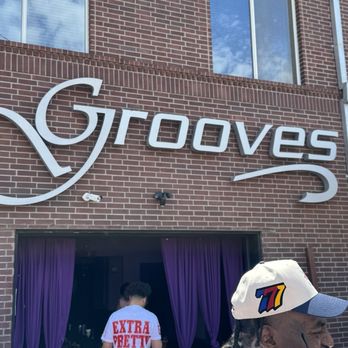 GROOVES OF HOUSTON - Updated October 2024 - 297 Photos & 304 Reviews ...
