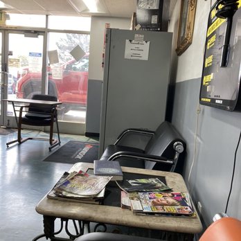 ROYAL AUTO REPAIR - Updated January 2026 - 42 Photos & 92 Reviews ...