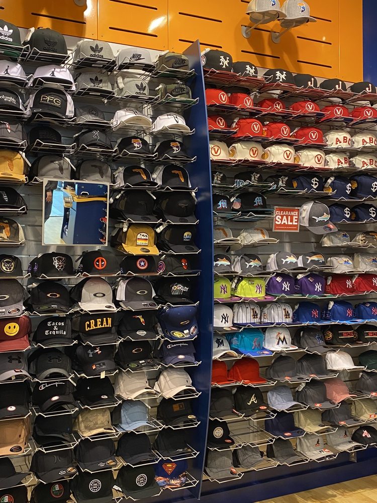 LIDS - Updated May 2025 - 8000 W Broward Blvd, Fort Lauderdale, Florida ...