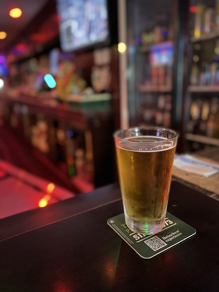 2J’S LOUNGE - Updated December 2025 - 104 Photos & 139 Reviews - 120 W ...