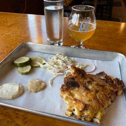 PETER TROUT’S TAVERN AND INN - 111 Photos & 127 Reviews - 48 Shore Rd ...