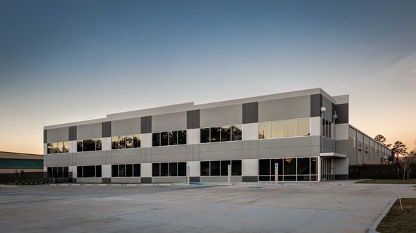 GOREE - Updated October 2025 - 29 Photos - 5151 San Felipe St, Houston ...