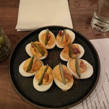 FOUR HUMOURS - Updated December 2024 - 125 Photos & 61 Reviews - 1712 N ...