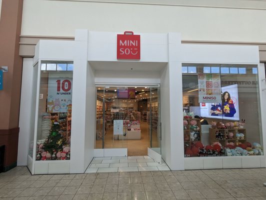 MINISO - 11401 Pines Blvd, Pembroke Pines, FL - Yelp