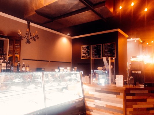 BLOCK 1912 - Updated October 2024 - 210 Photos & 190 Reviews - 10361 82 ...