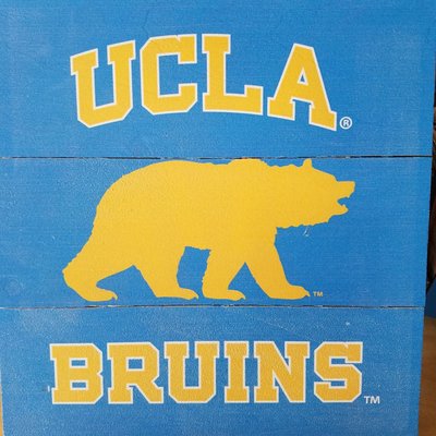 UCLA STORE - 108 Photos & 86 Reviews - Sports Wear - 308 Westwood Plz ...