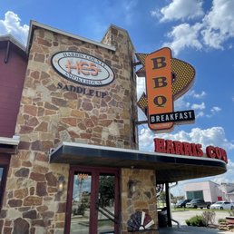 HARRIS COUNTY SMOKEHOUSE - Updated October 2025 - 284 Photos & 342 ...