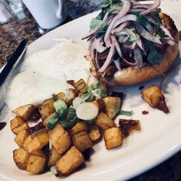 MIRACLE MILE CAFE - Updated September 2025 - 987 Photos & 824 Reviews ...