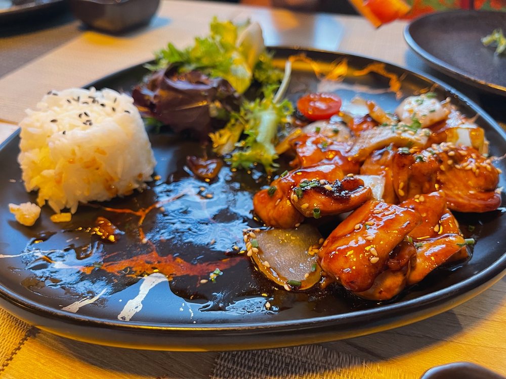 MIYABI JAPANESE CUISINE - 41018 Seville, Sevilla, Spain - Sushi Bars ...