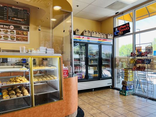 ANGELS DONUTS - BAKERSFIELD 2 - Updated December 2025 - 145 Photos ...