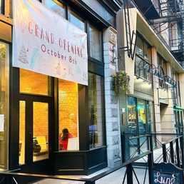 LUNE CAFE - Updated January 2026 - 267 Photos & 182 Reviews - 107 1st ...