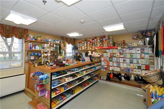 COLD SPRING HILLS CENTER FOR NURSING & REHABILITATION - Updated ...