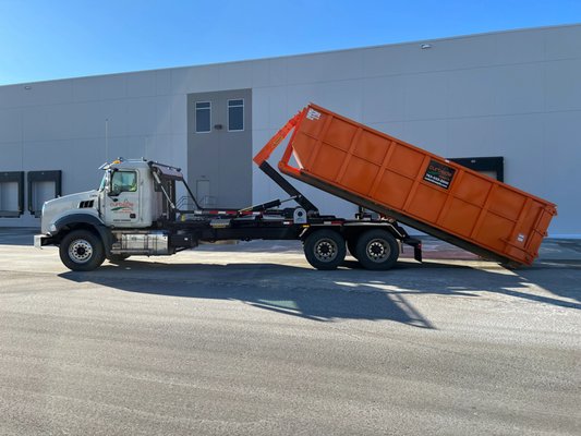 CURBSIDE WASTE - Updated January 2026 - 33 Photos & 201 Reviews ...