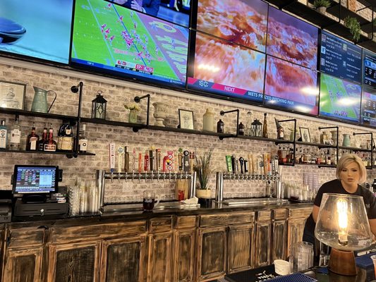 HOPNWICH - Updated August 2025 - 102 Photos & 74 Reviews - 1029 3rd Ave ...