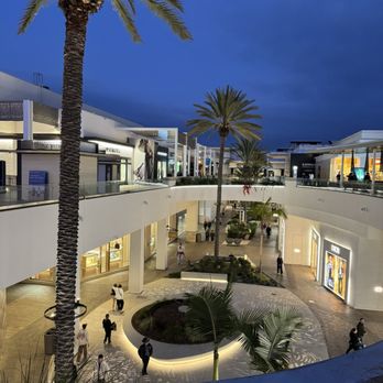 FASHION VALLEY - Updated August 2025 - 1166 Photos & 1052 Reviews ...