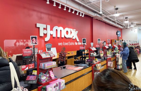 TJ MAXX - Updated May 2024 - 66 Photos & 24 Reviews - 483 Broadway, New ...